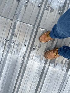 How to Repair Tiny Holes in Your Commercial Roof?